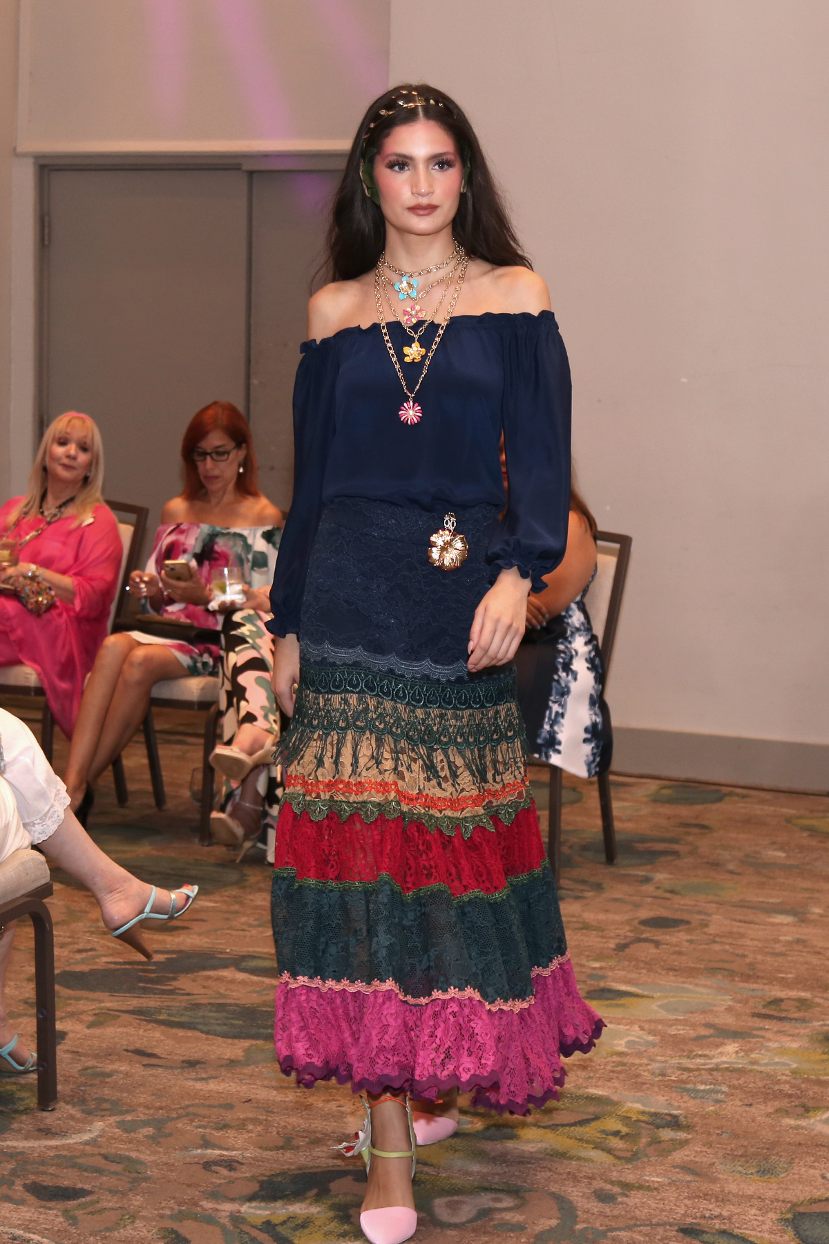 Colección "Mi Bosque Encantado" de Lisa Cappalli - TRAFFIC CHIC