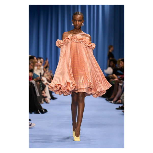 TRAFFIC CHIC - DESTINATION CHIC